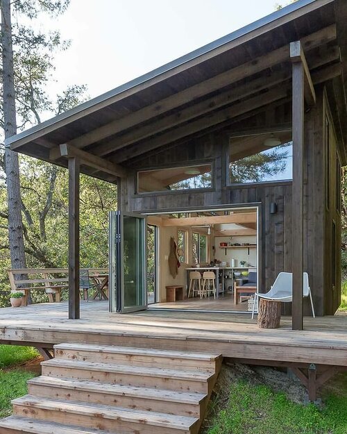 cabin build – elevated spaces
